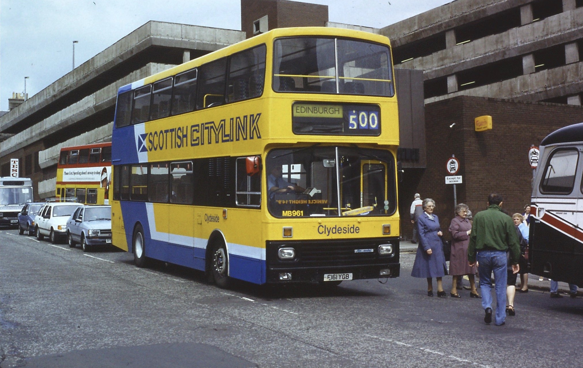Vehicle Details – Western Scottish